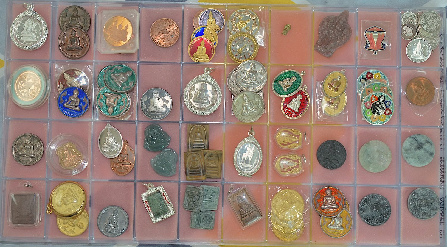 Amulet Tray #1 - Some of Our Best Thai Amulets - Thai Amulet Store ...