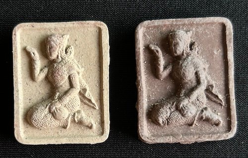 Nang Kwak Clay Money Coming In Amulets - Clay Tablets - Thai Amulet ...